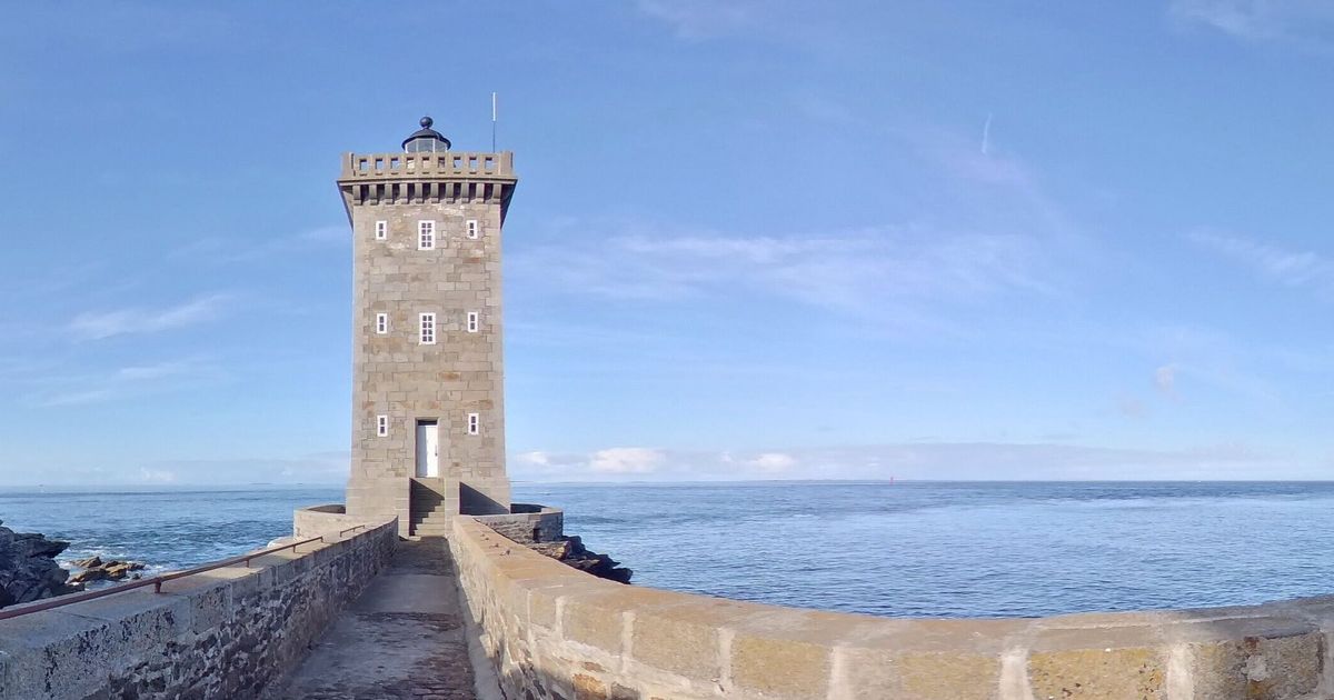 8th Wall | Andrew Thomason