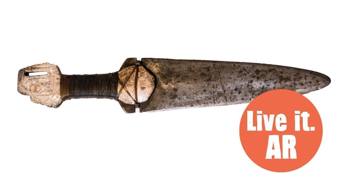 Chief Kw'eh Dagger | Live it. Earth | 8th Wall
