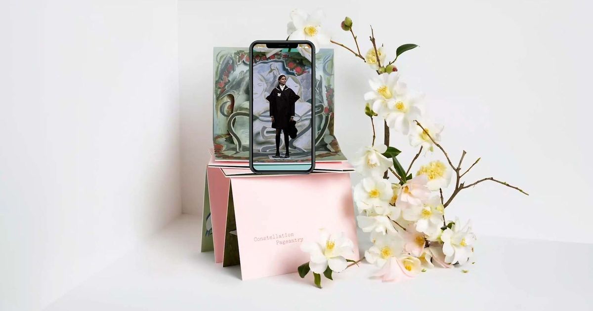 H&M: AR pop-up book | UNIT9 | 8th Wall